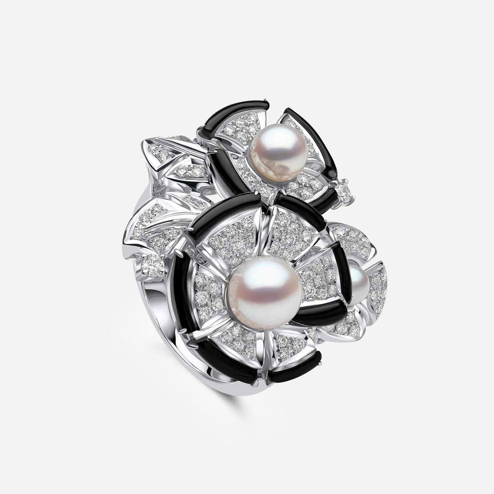 Duchess Blossom Ring - Silver Flower Jewelry for Elegance – Voisson